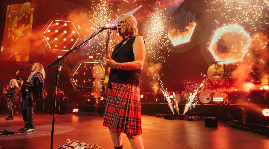 Spinal Tap II: The End Continues - On, Off and Around the Record - IMAX ...